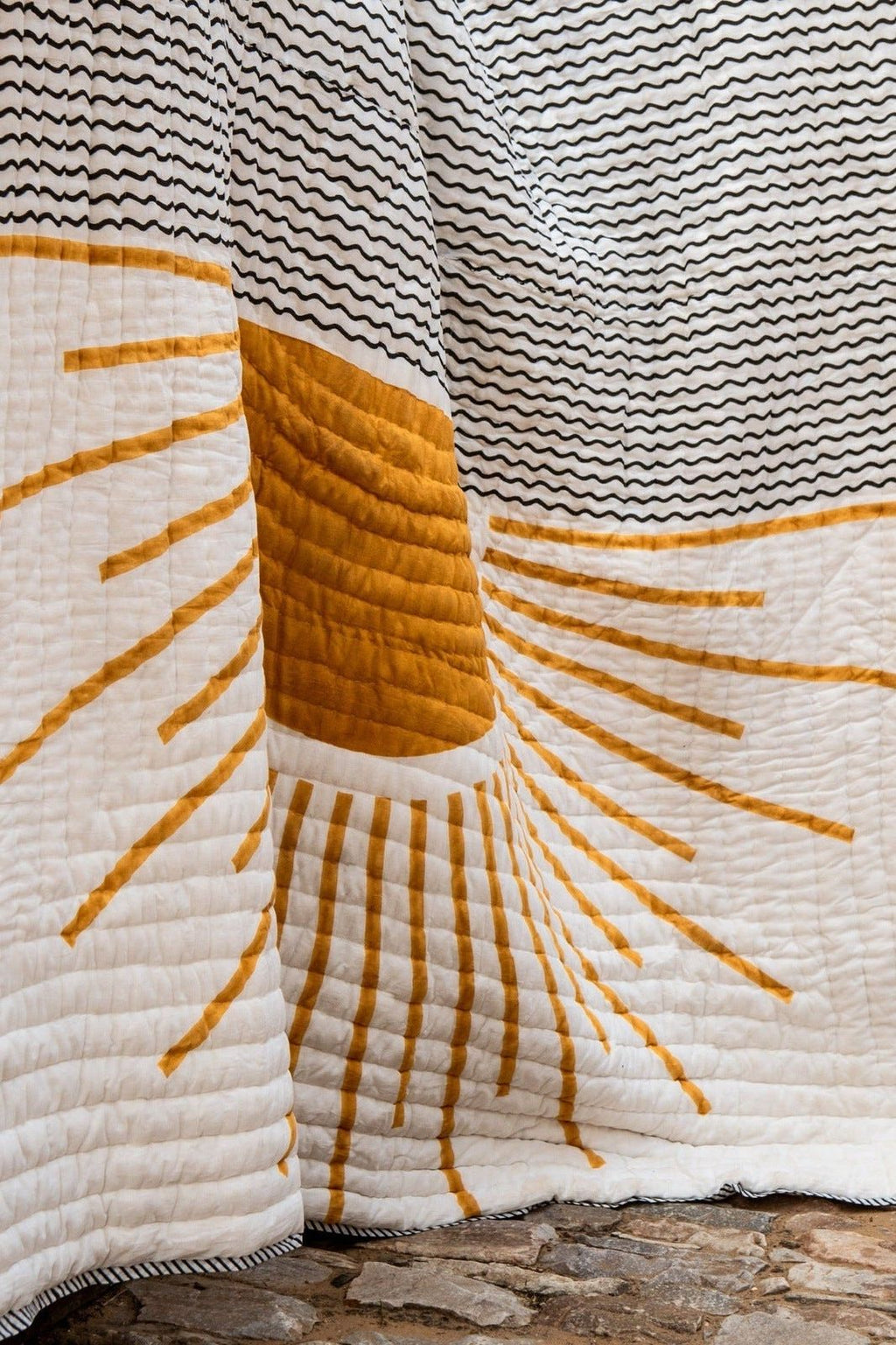 Handmade Quilt with 100% Cotton Filling | King, Queen, Twin Sizes ...